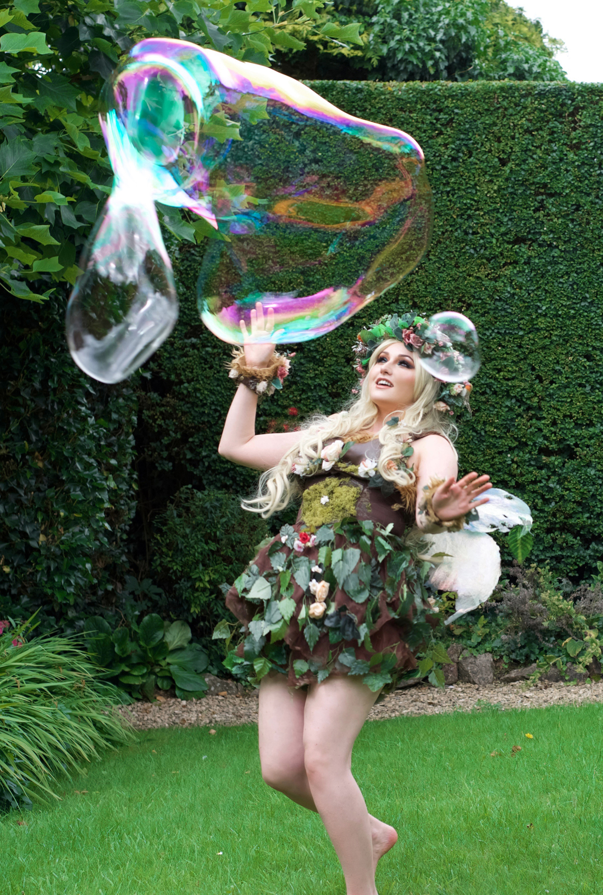 The Enchanted Forest - Roaming acts, fire shows, stilt walkers & circus ...